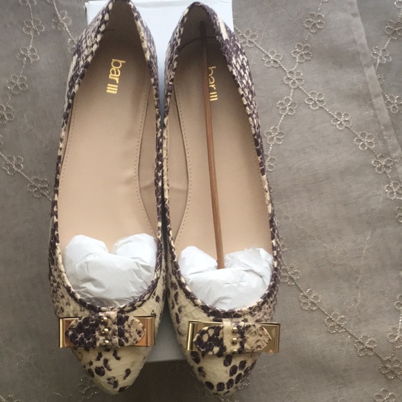Bar III | Shoes | Bar Iii Flats With Golden Bow | Poshmark